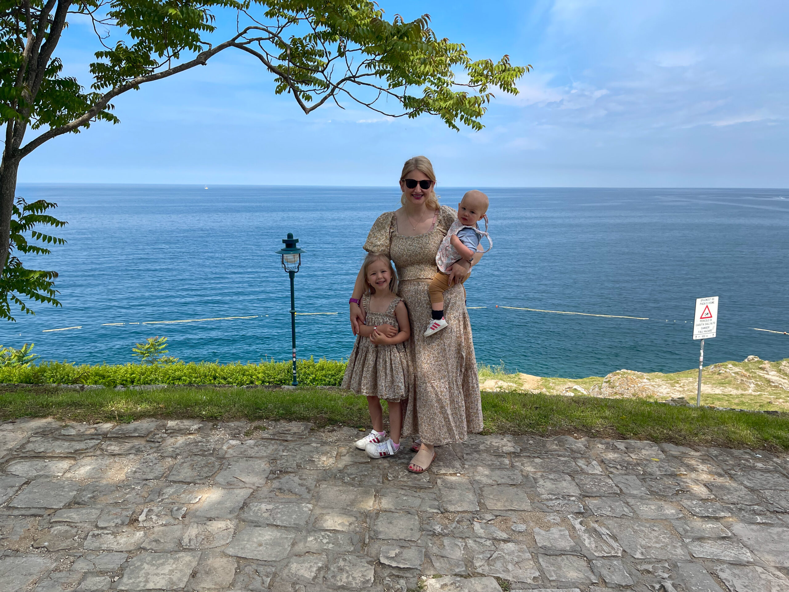 Family Travel in an RV: Simple Adventures, Big Memories - Madison Fichtl